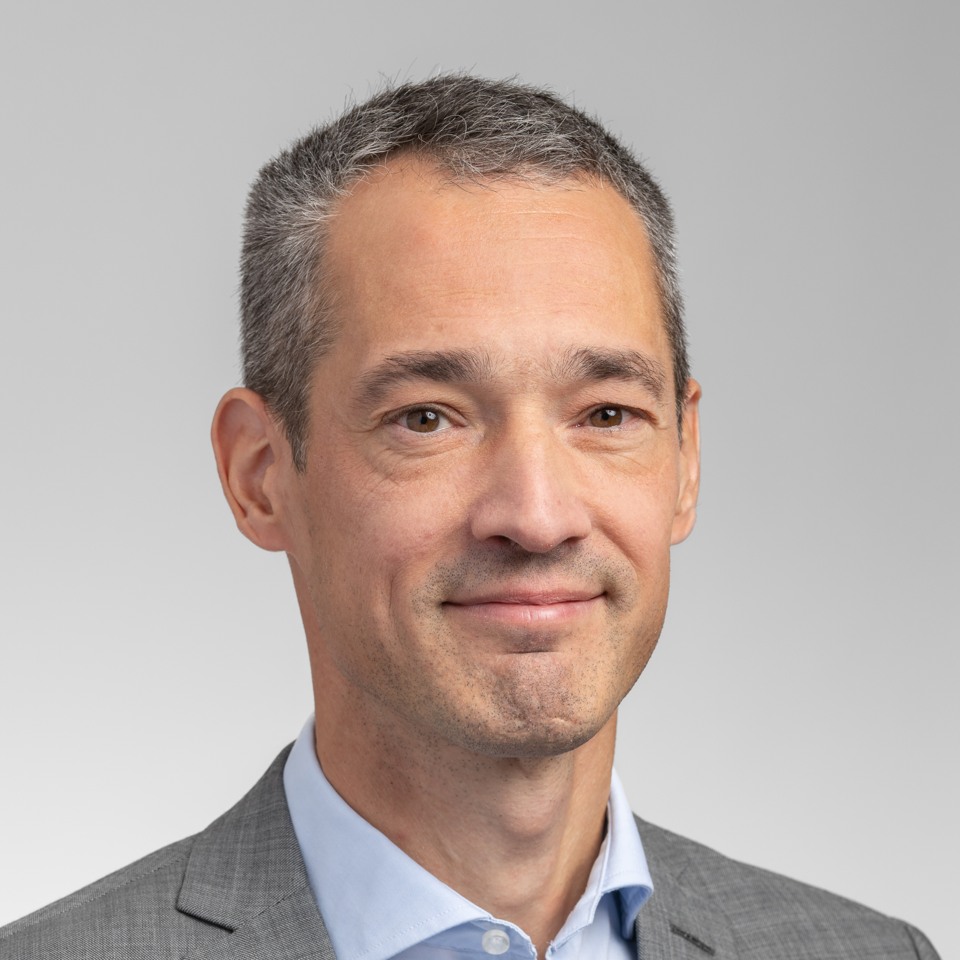 Daniel Adborn - Förtroendevalda - Region Stockholm